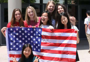 Fashion at American High Schools | Educatius